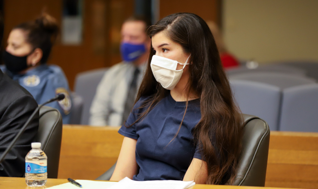 Sarah Gonzales-McLinn, The Teenager Who Killed the Man She Called Dad